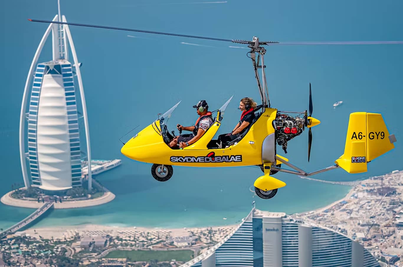 20-Min Gyrocopter Flight | Palm Dubai Aerial Tour